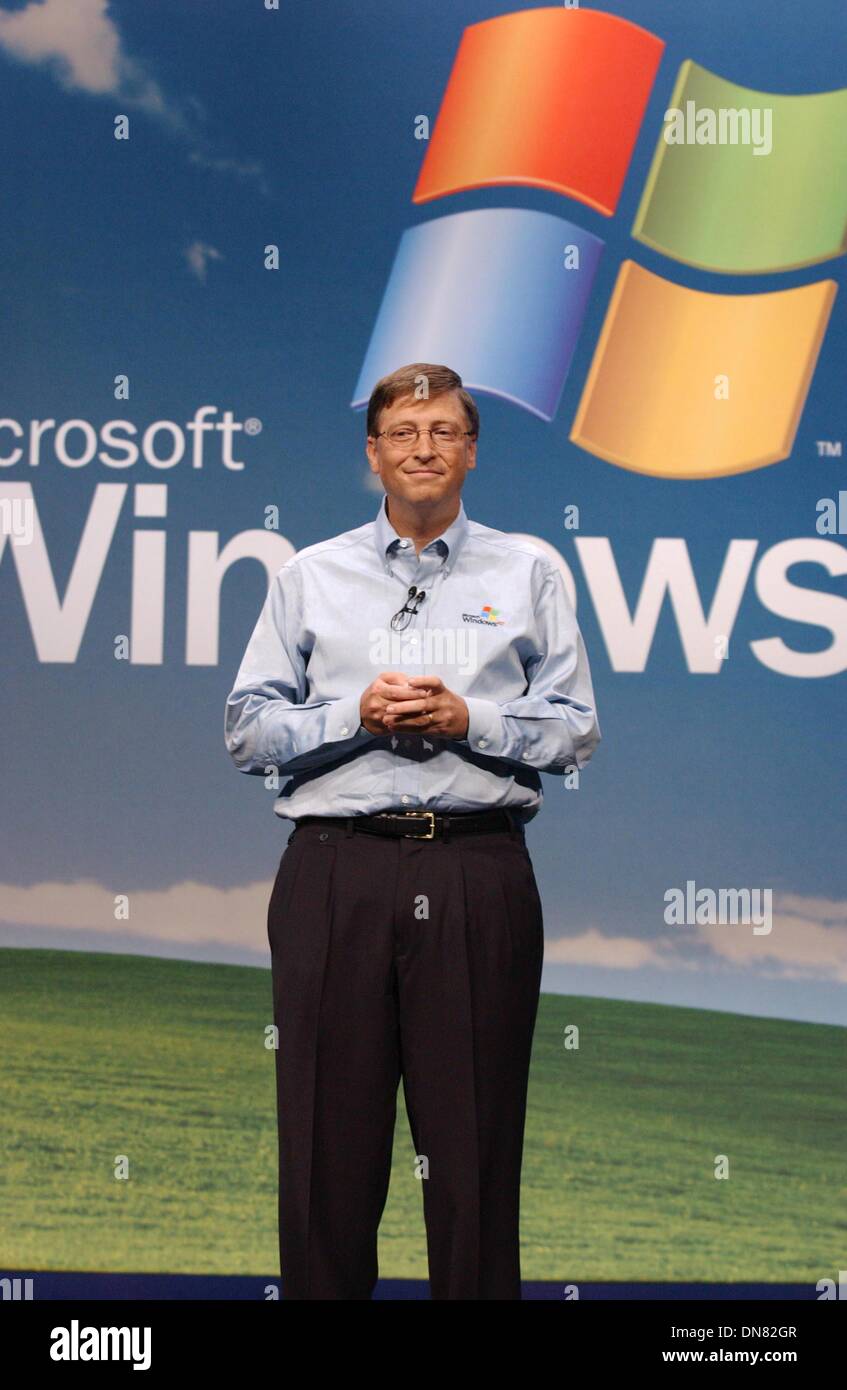 Windows xp bill gates hi-res stock photography and images - Alamy