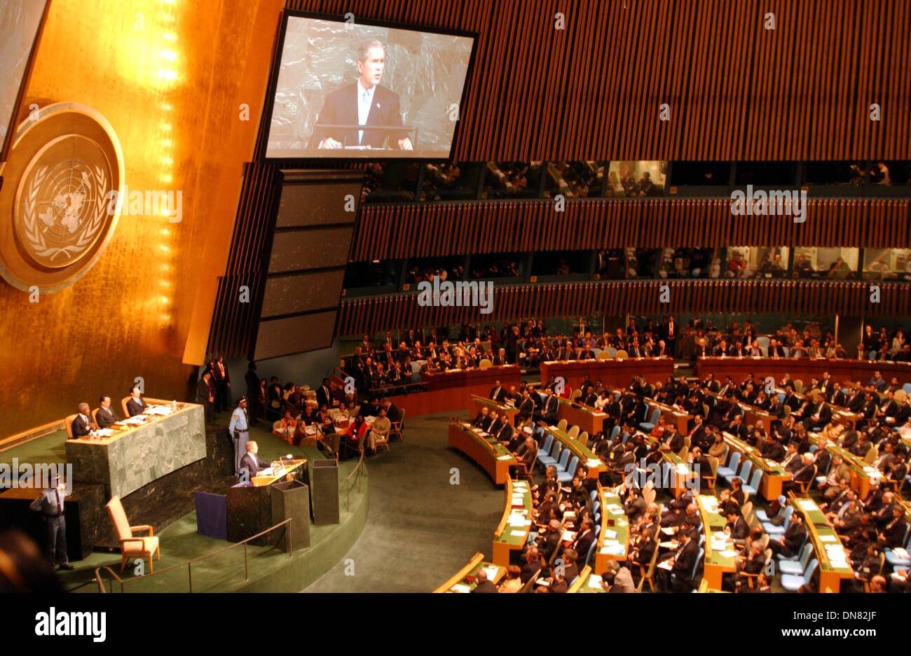 2001 bush photos hi-res stock photography and images - Alamy