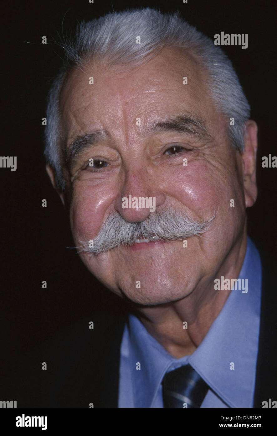 Bill melendez hi-res stock photography and images - Alamy