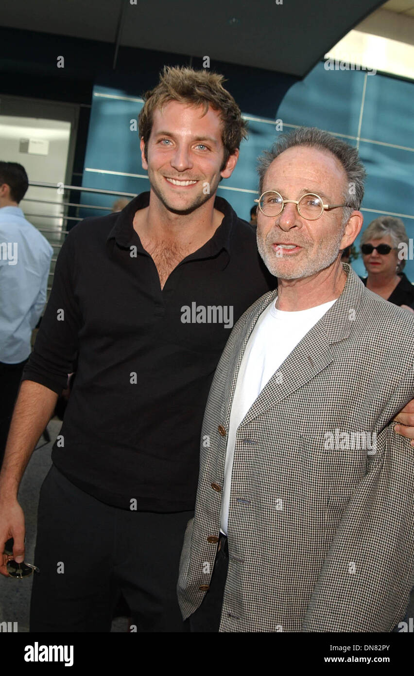 Feb. 11, 2002 - K240335AG: '' INTO THE WOODS OPENING''.AHMANSON THEATRE ...