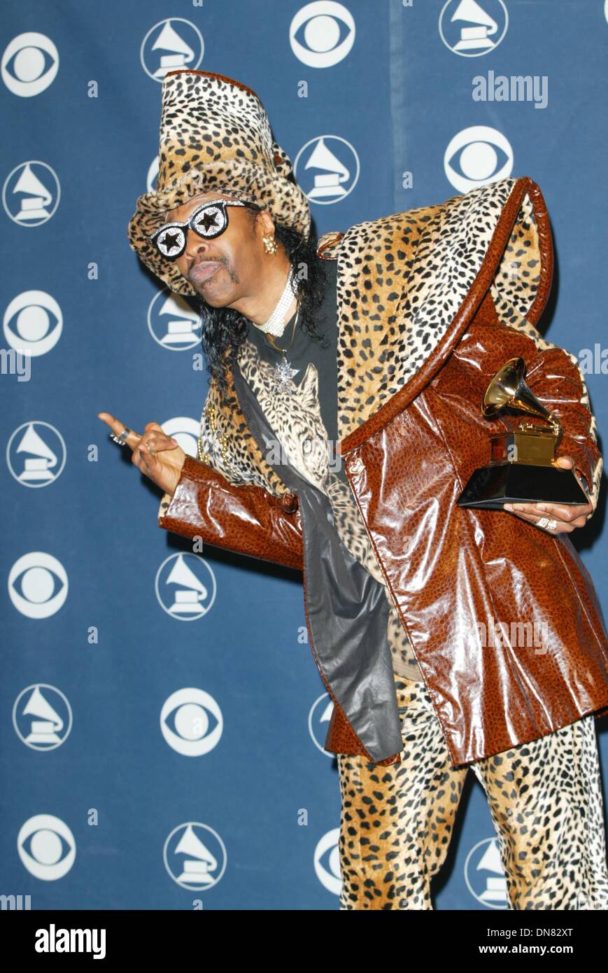 Feb. 27, 2002 - K24196FB: 44 ANNUAL GRAMMY AWARDS.STAPLE CENTER, LA, CA ...