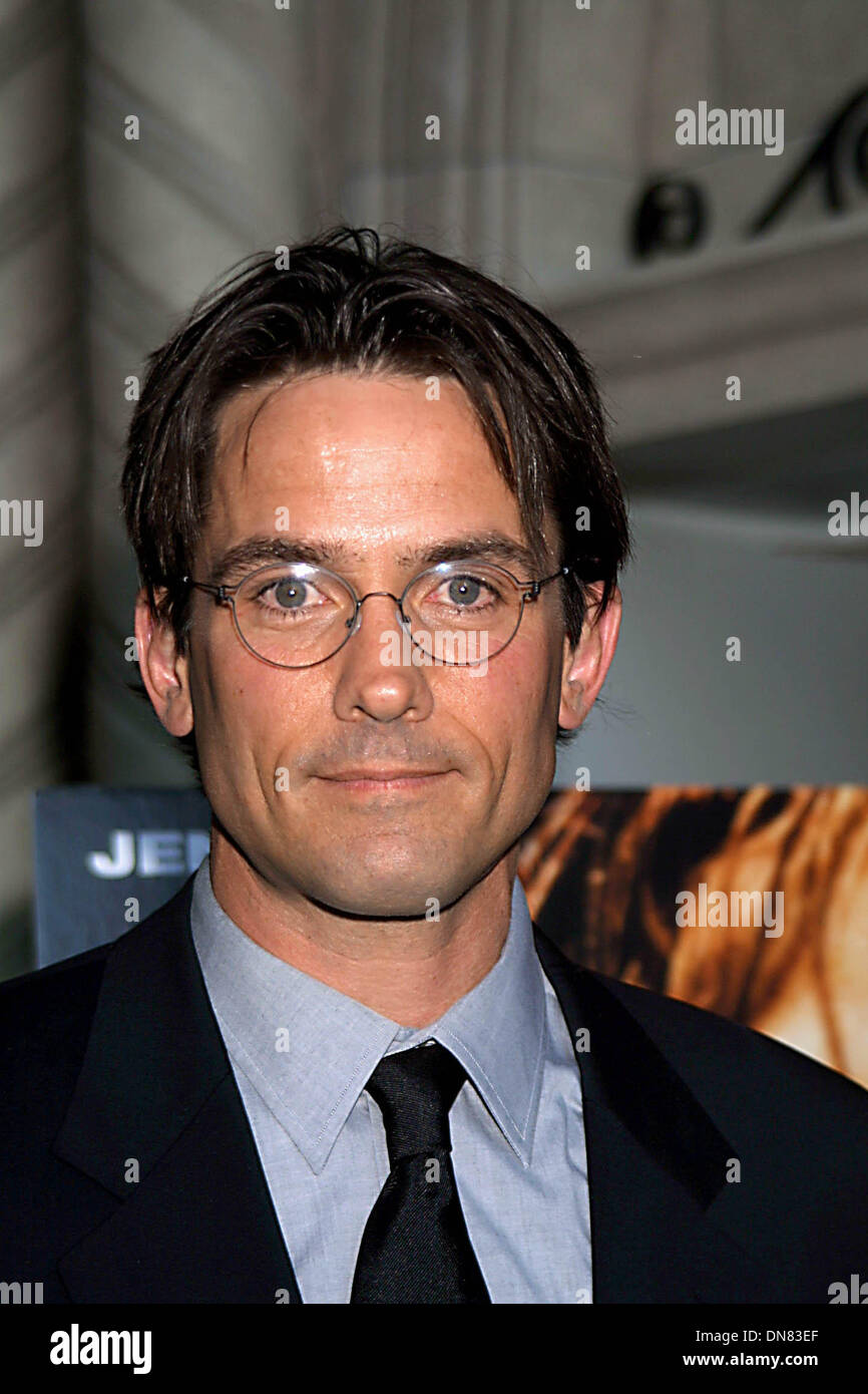 May 21, 2002 - K25135 ''ENOUGH'' PREMIERE.LOEWS LINCOLN SQ NYC 05/21/02 ...