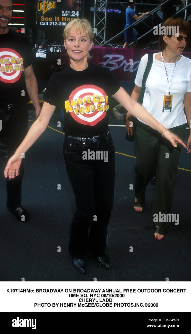 Feb. 20, 2001 - K19714HMc: BROADWAY ON BROADWAY ANNUAL FREE OUTDOOR ...