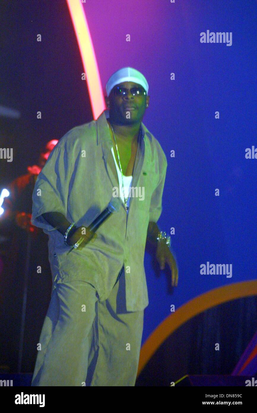 Aug. 21, 2001 - K22748JBB: 8/20/01.THE 2001 SOURCE HIP-HOP MUSIC AWARDS ...