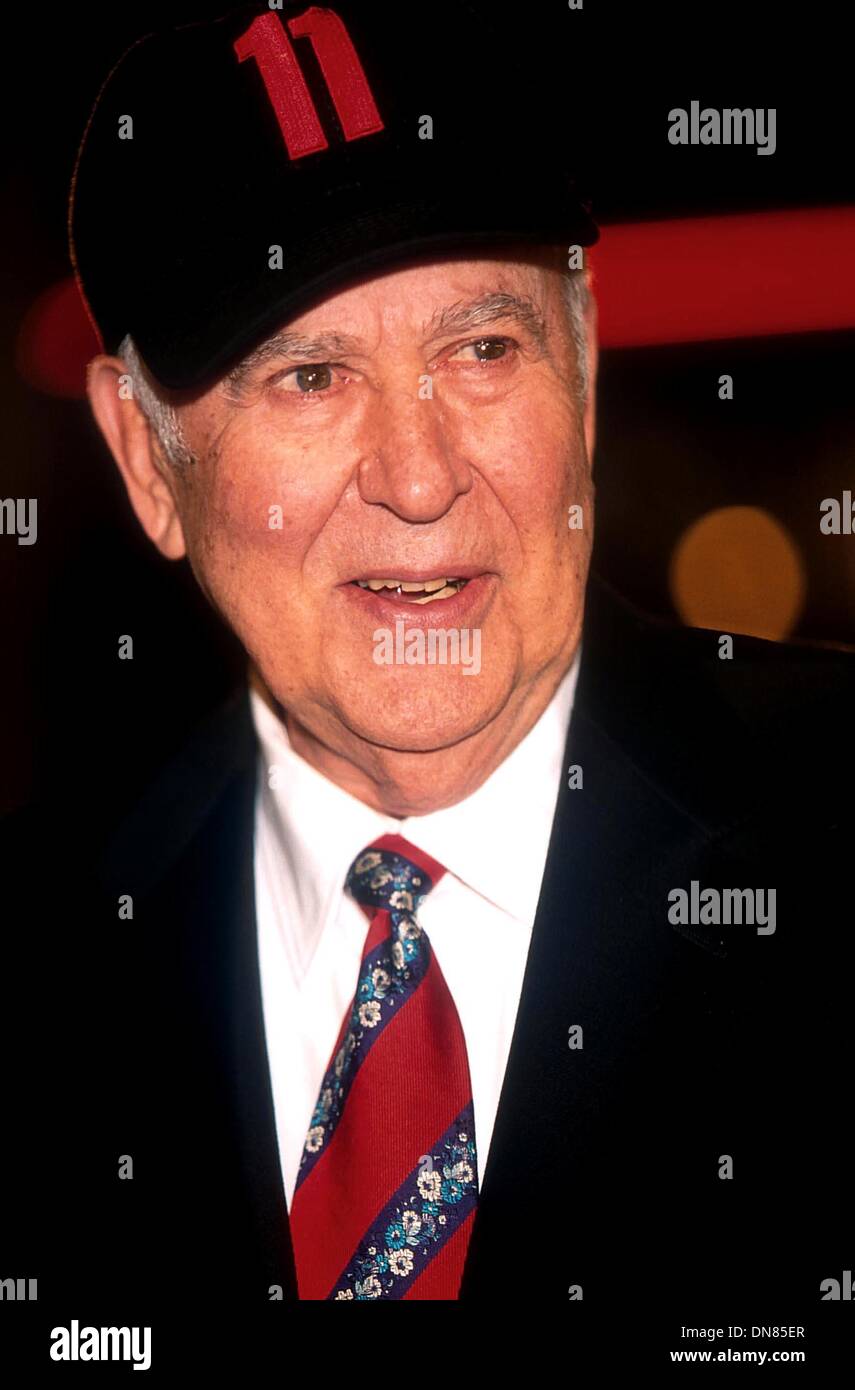 Dec. 21, 2001 - K23582RHarv: 12/5/01.THE ''OCEANS 11'' FILM PREMIERE ...