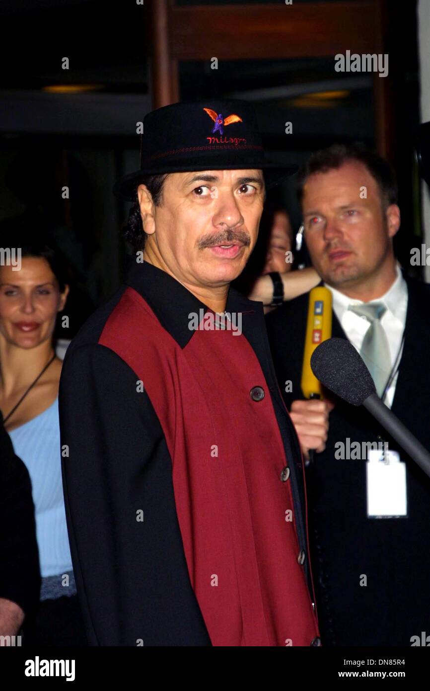 Carlos santana 2002 hi-res stock photography and images - Alamy