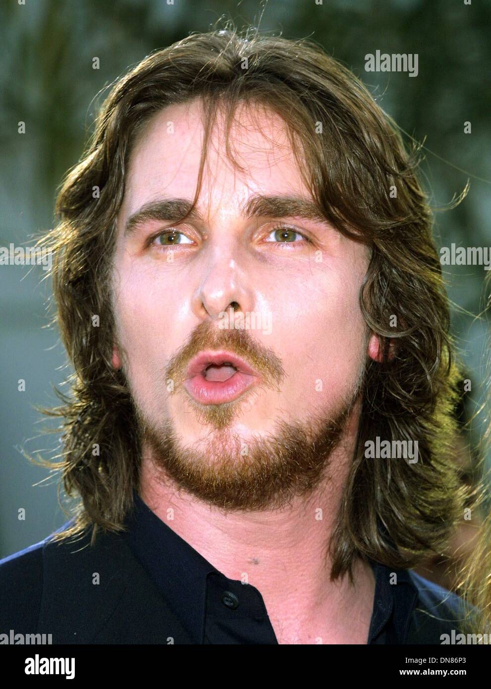Christian bale reign fire 2002 hi-res stock photography and images - Alamy