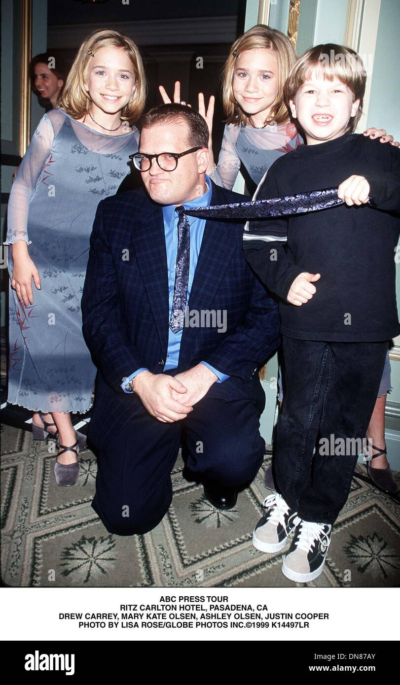 Jan. 1, 1999 - K14497LR.RITZ CARLTON HOTEL, PASADENA, CA..DREW CARREY ...