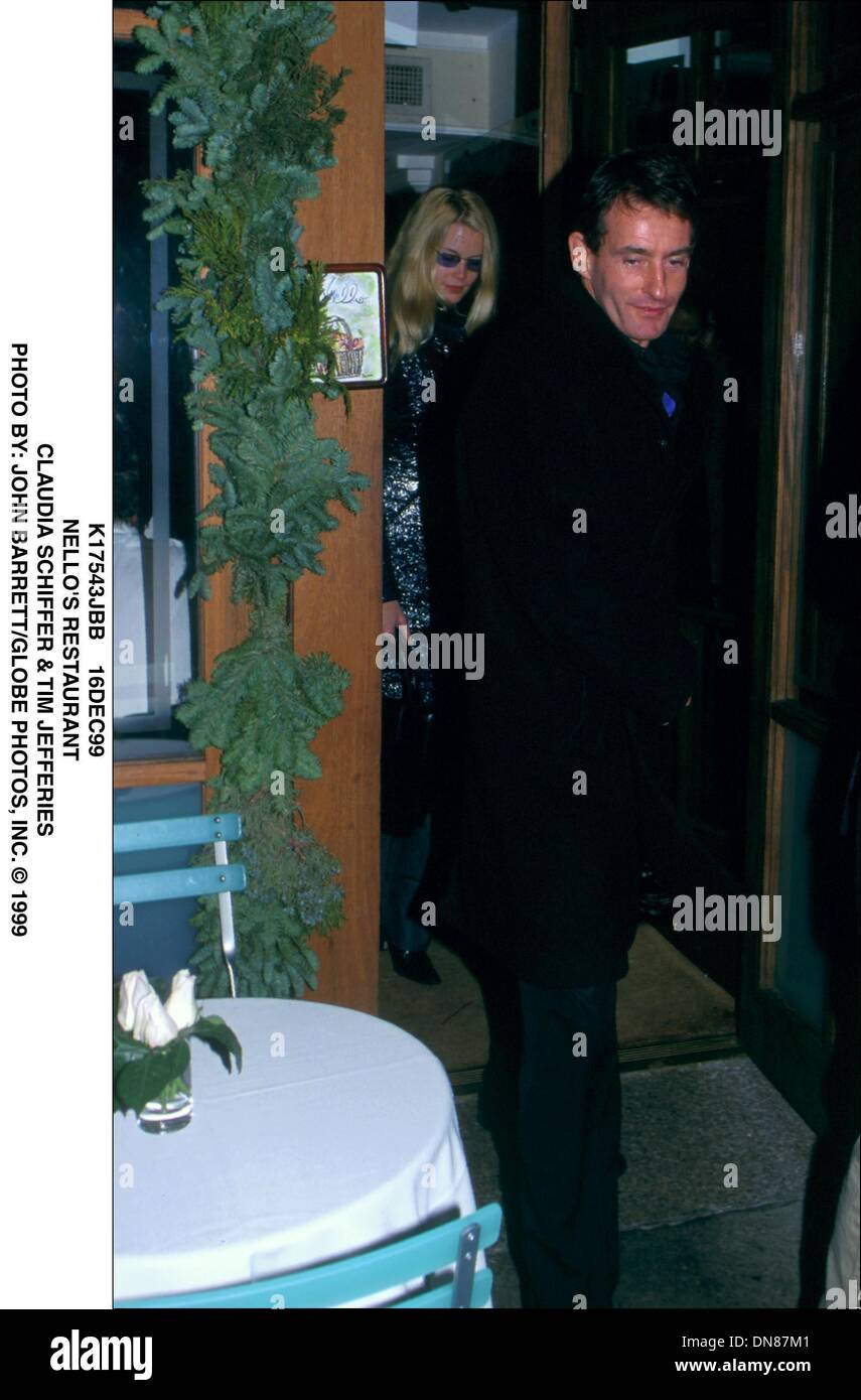 Dec. 16, 1999 - K17543JBB 16DEC99.NELLO'S RESTAURANT.CLAUDIA SCHIFFER ...