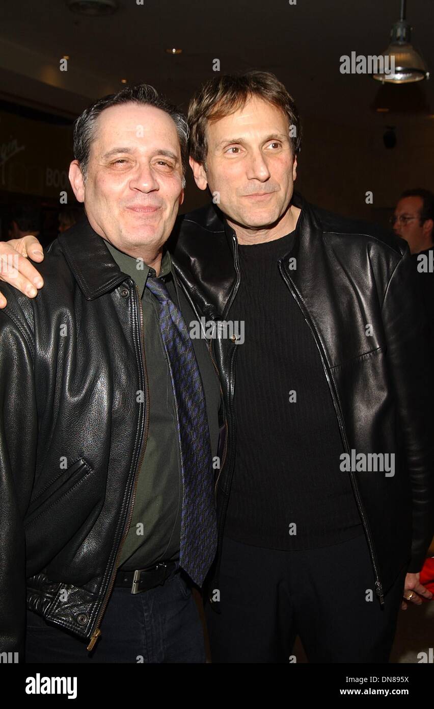 Jan. 11, 2002 - K23805AG: QUEER AS FOLK IN STORE SIGNING.VIRGIIN MEGA ...