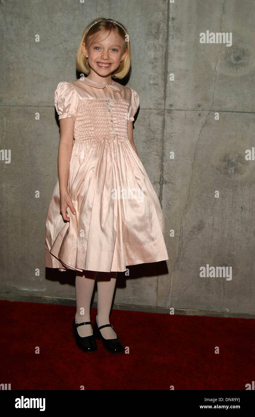 Mar. 20, 2002 - K24481AG:10TH ANNUAL MOVIE GUIDE AWARDS.SKIRBALL ...