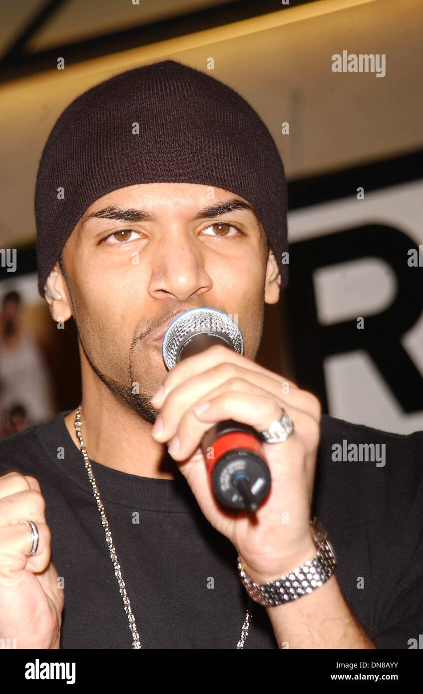 Craig david 2002 hi-res stock photography and images - Alamy