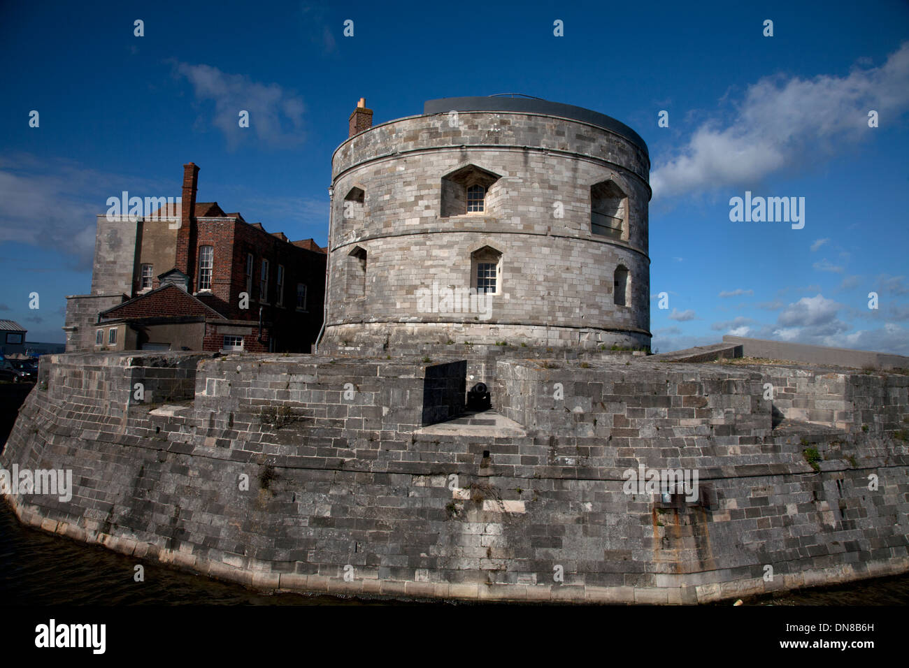 calshot castle ( 1540 ) calshot spit hampshire england Stock Photo - Alamy