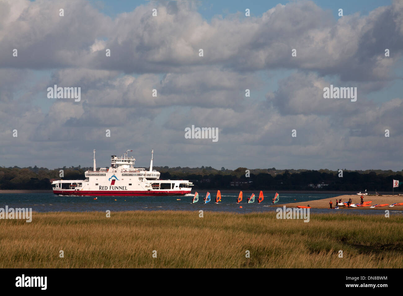 calshot spit calshot hampshire england Stock Photo - Alamy