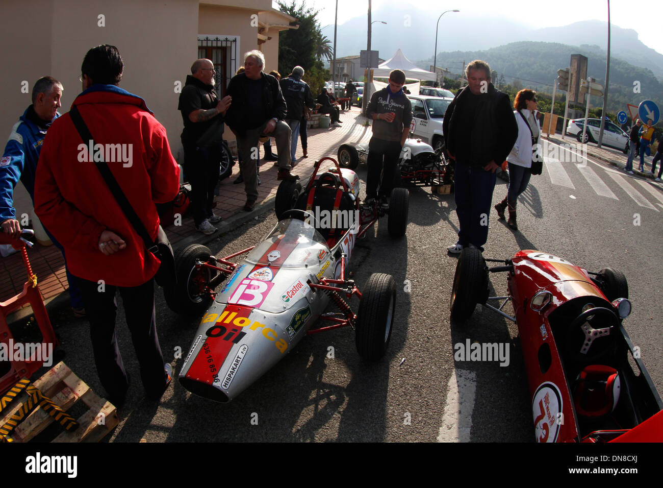 Old racing car models seen before the start of a classic models race in ...
