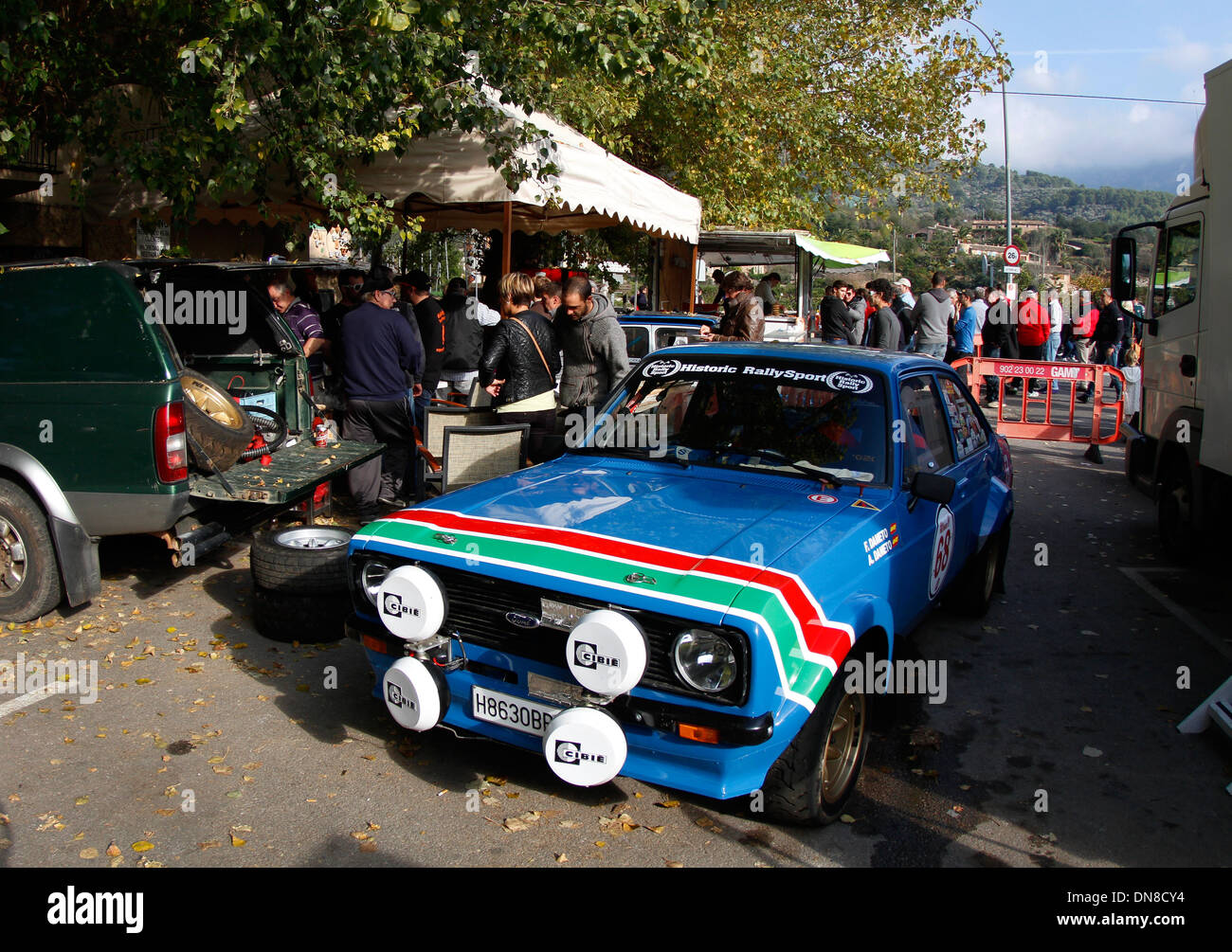 Old racing car models seen before the start of a classic models race in ...