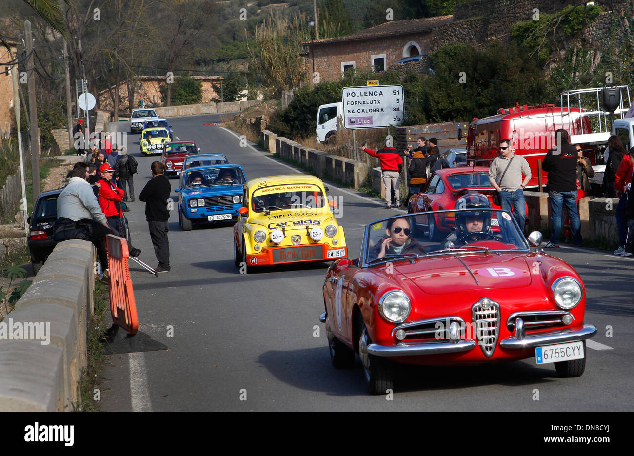 Old racing car models seen before the start of a classic models race in ...