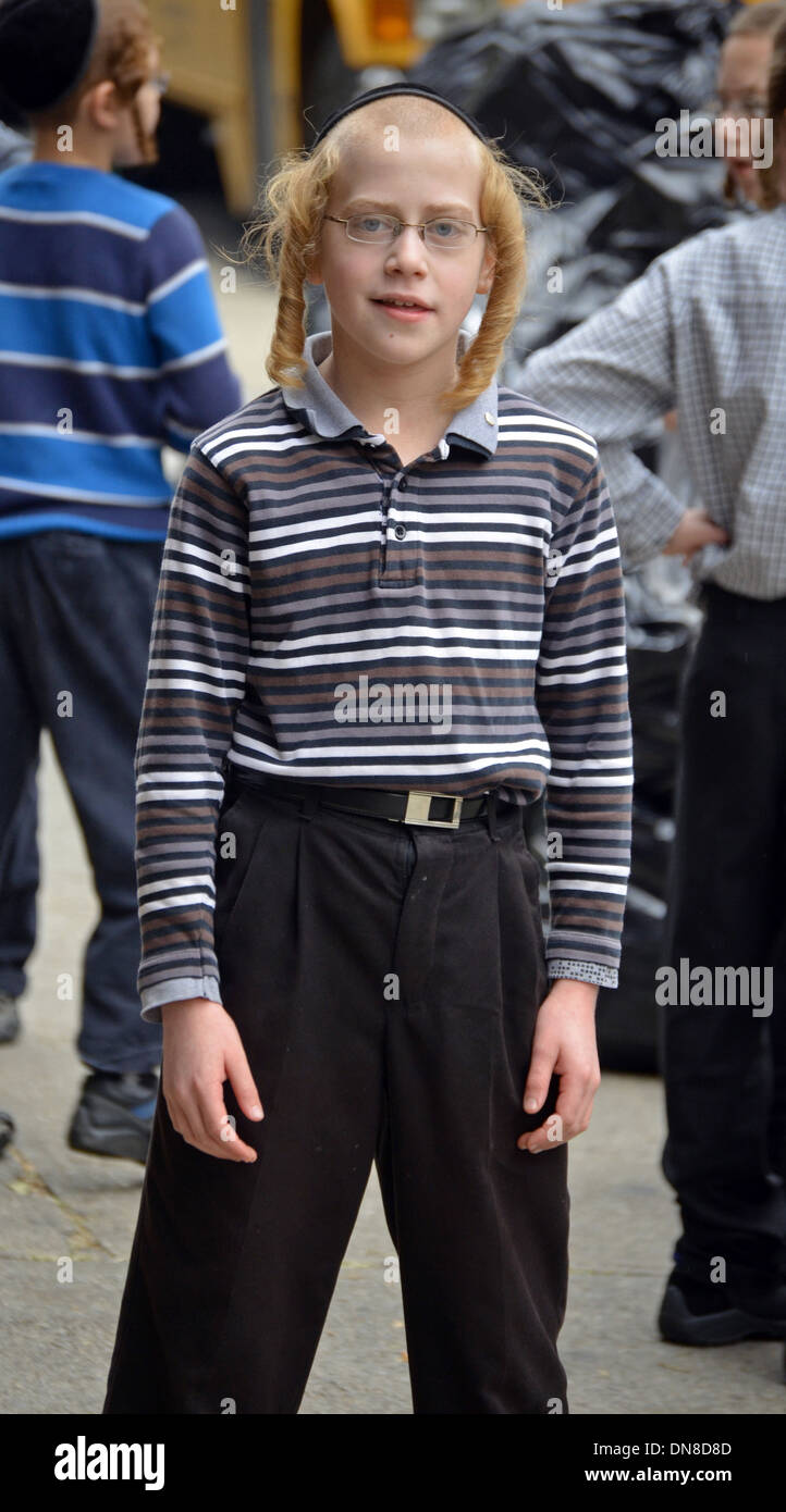 Earlocks High Resolution Stock Photography and Images - Alamy