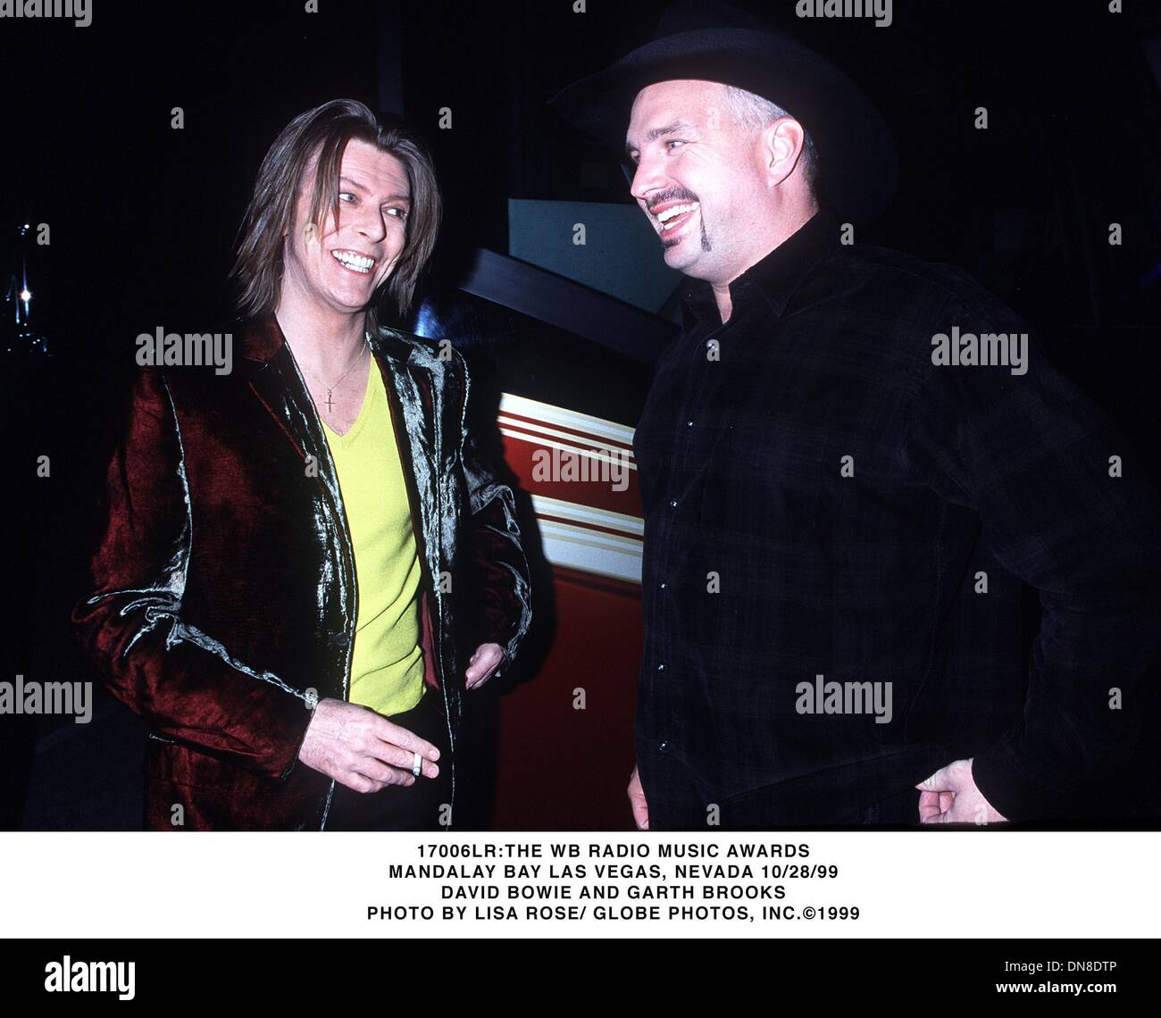 Oct. 28, 1999 - K17006LR 10/28/99.THE WB RADIO MUSIC AWARDS.MANDALAY ...