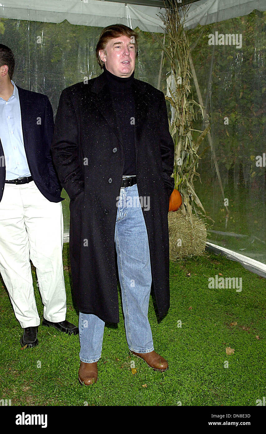 Sept. 7, 2000 - K26960JKRON SD1026.DONALD TRUMP'S NEW GOLF COURSE ...
