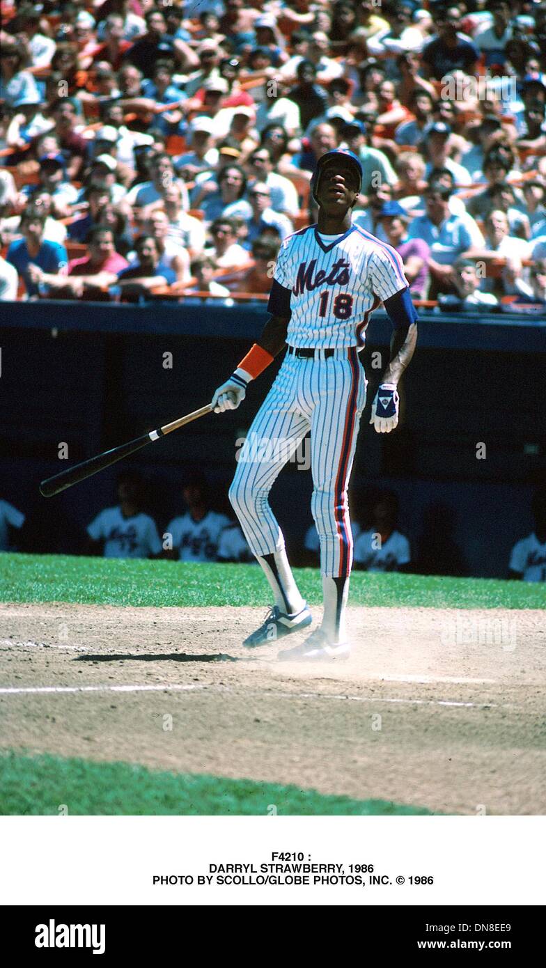 Darryl strawberry, 1986 hi-res stock photography and images - Alamy