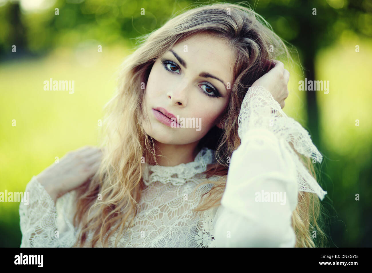 Woman looking longingly hi-res stock photography and images - Alamy