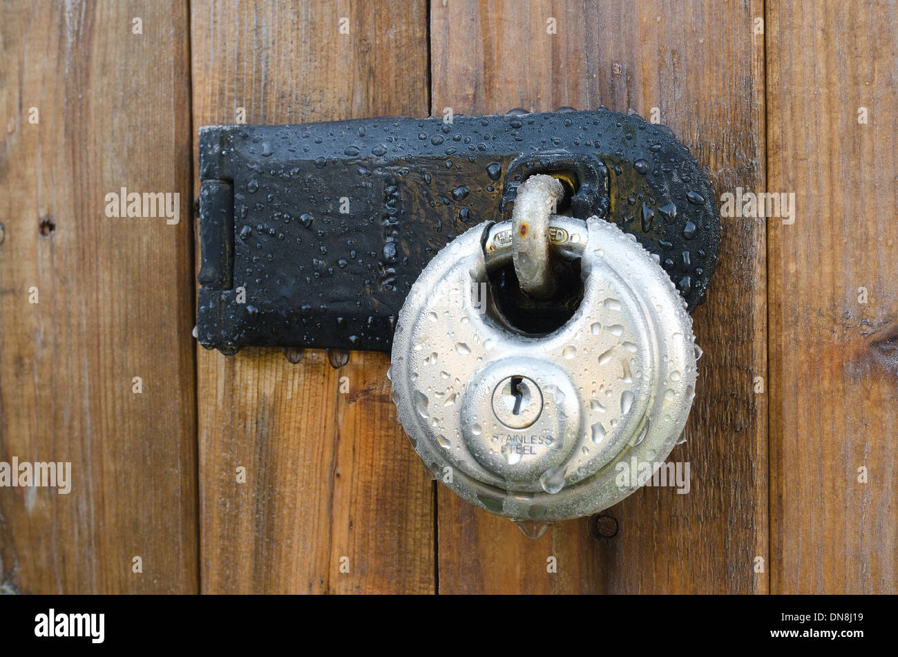 Stainless steel high tensile steel security strength padlock frozen ...