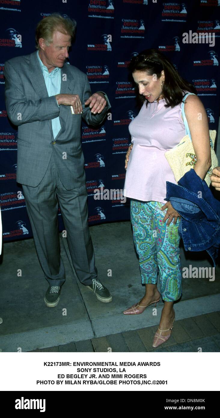 Mimi rogers 2001 hi-res stock photography and images - Alamy