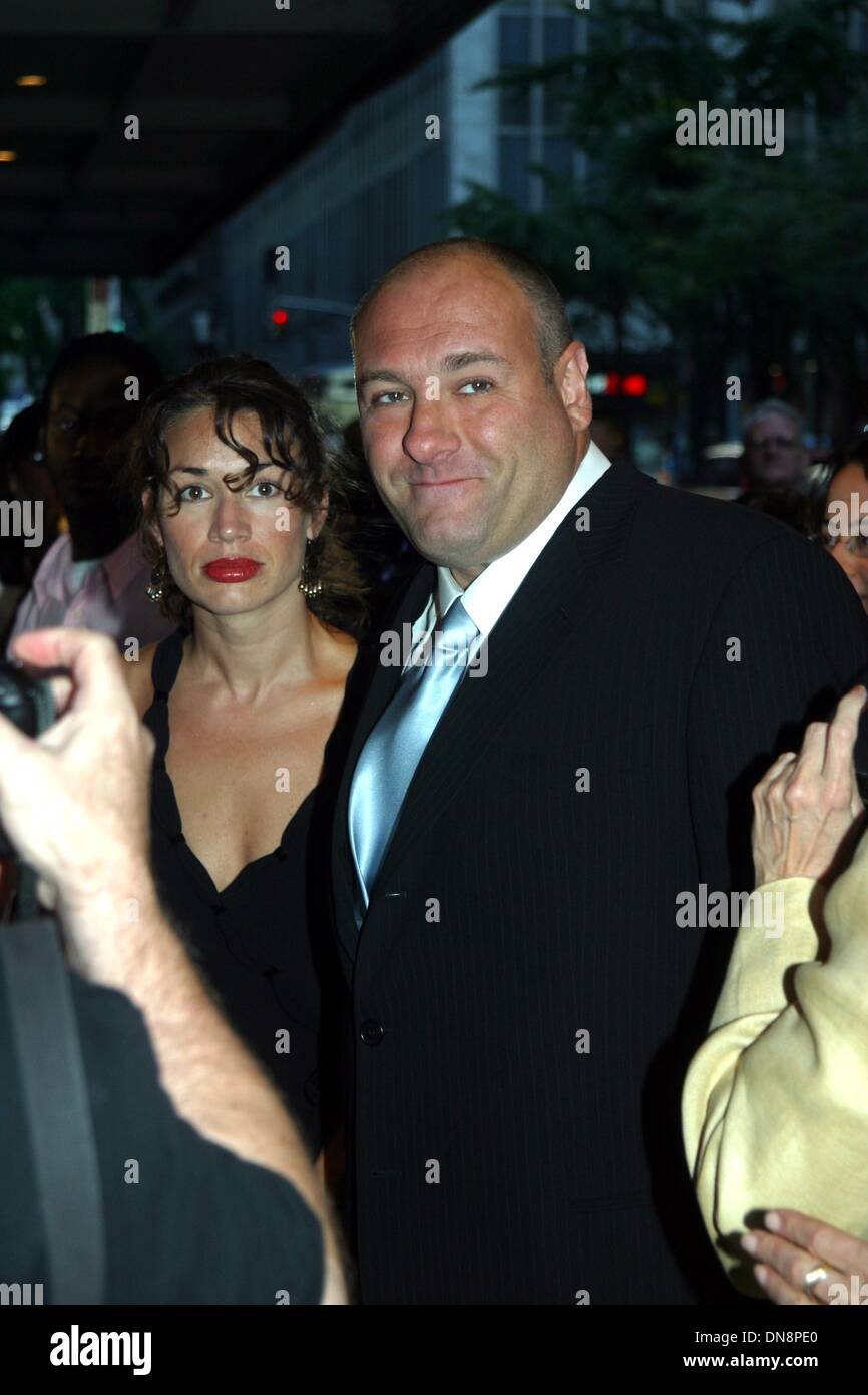 James gandolfini lora somoza hi-res stock photography and images - Alamy