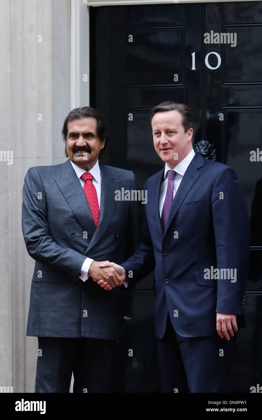 British Prime Minister David Cameron meets Sheikh Hamad bin Khalifa Al ...