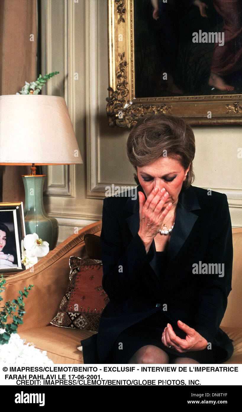 June 17, 2001 - Â© IMAPRESS/CLEMOT/BENITO -EXCLUSIF - INTERVIEW DE L ...