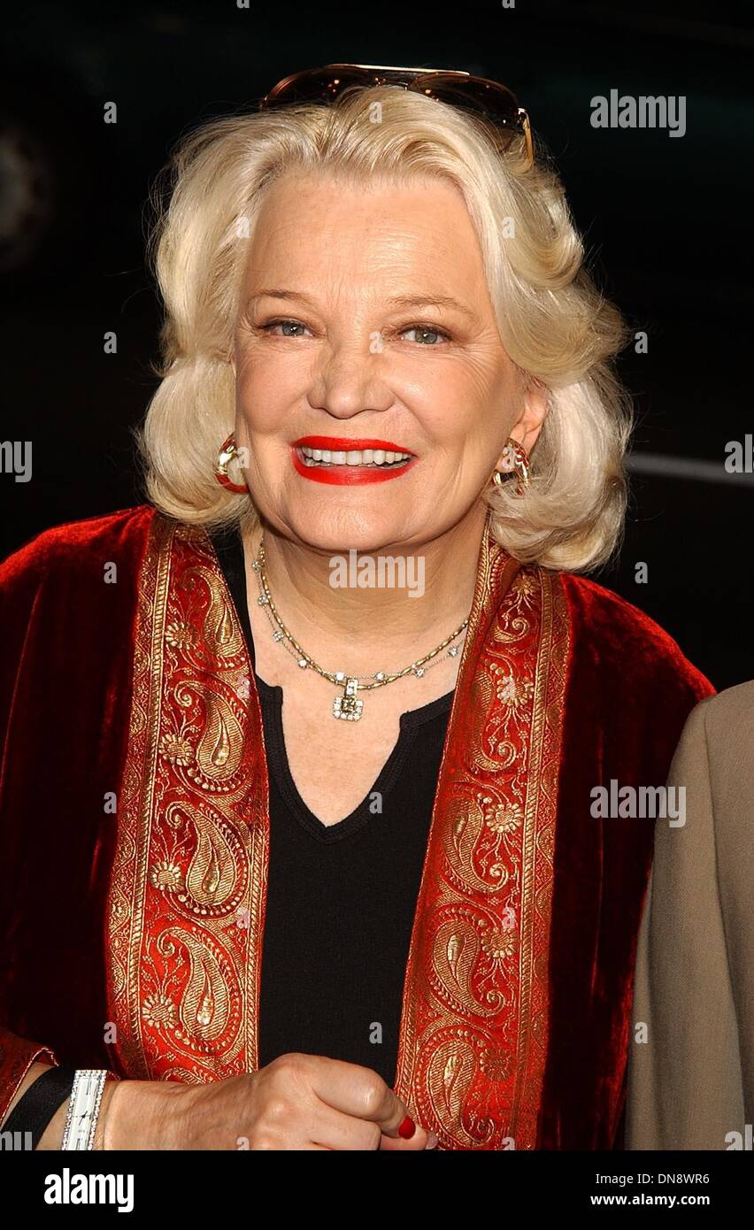 Gena west hi-res stock photography and images - Alamy