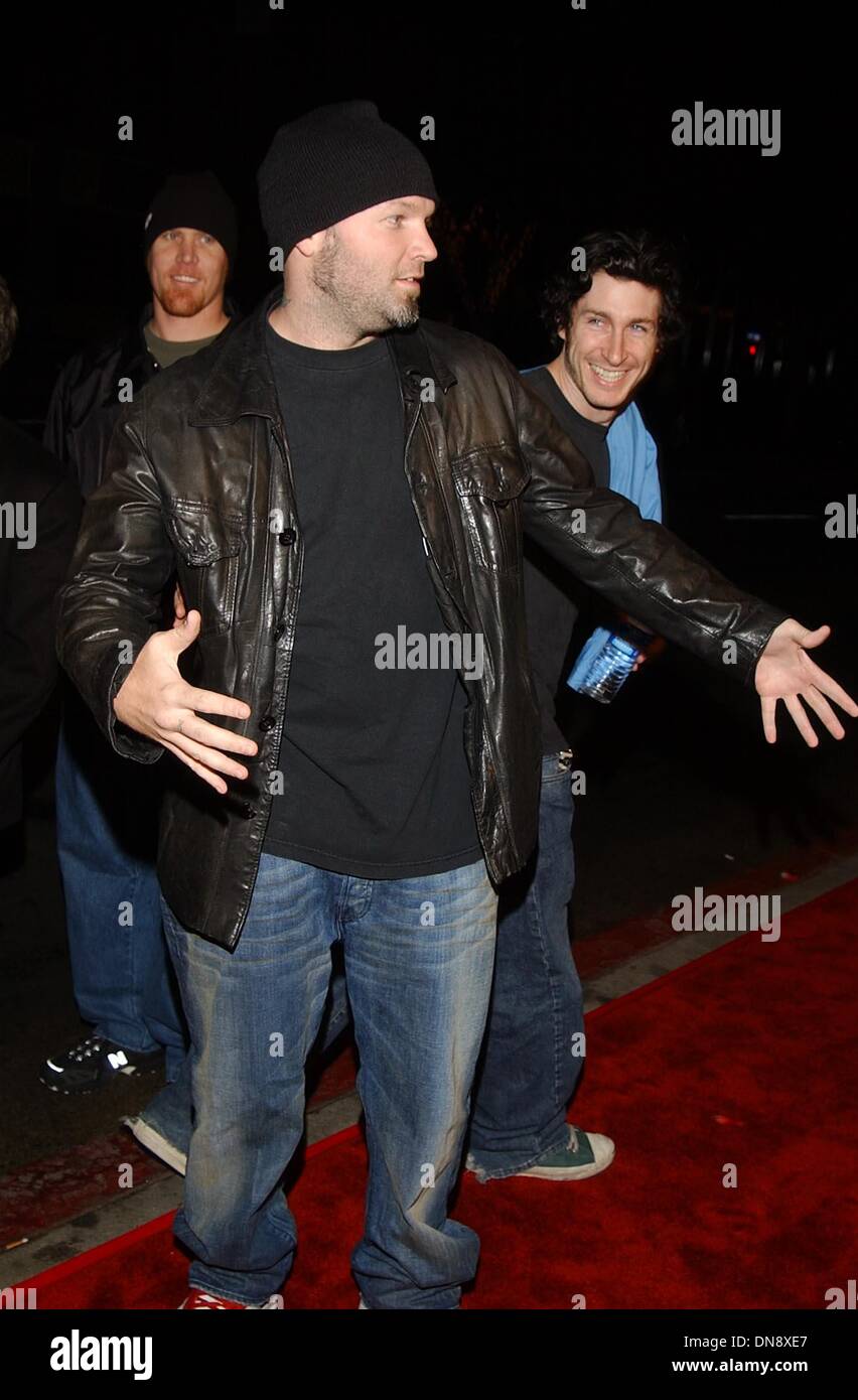 Apr. 9, 2002 - K24641AG: ''FRAILTY'' PREMIERE AT LAEMMLE SANTA MONICA ...