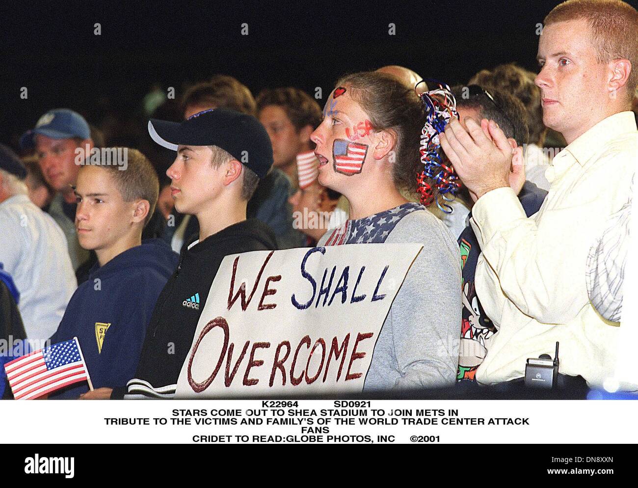June 21, 2002 - K22964 SD0921.STARS COME OUT TO SHEA STADIUM TO JOIN ...