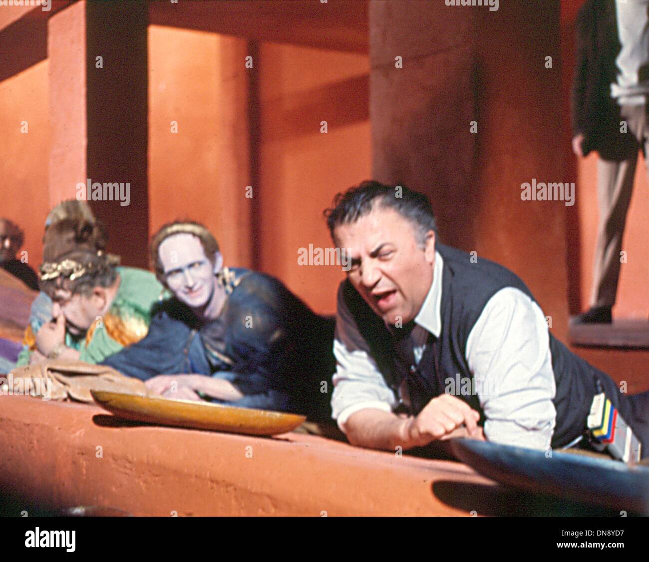 Nov. 4, 2002 - CALIFORNIA, USA - FREDERICO FELLINI ON THE SET OF ...