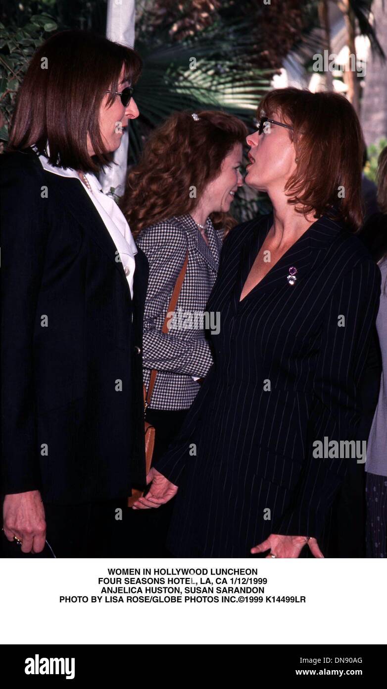 Jan. 12, 1999 - K14499LR 1/12/1999.WOMEN IN HOLLYWOOD LUNCHEON..FOUR ...