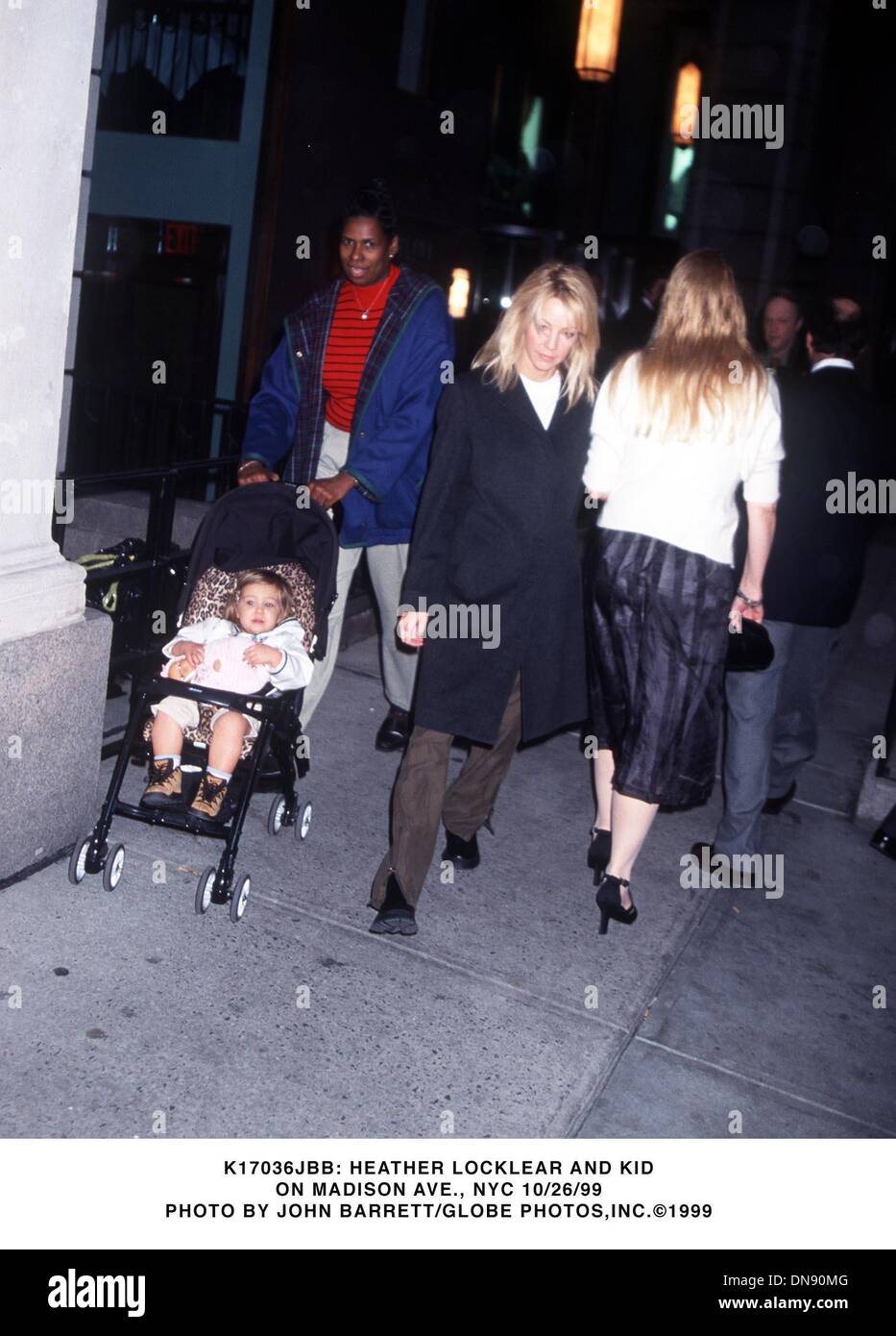 Oct. 26, 1999 - K17036JBB: HEATHER LOCKLEAR AND KID.ON MADISON AVE, NYC ...