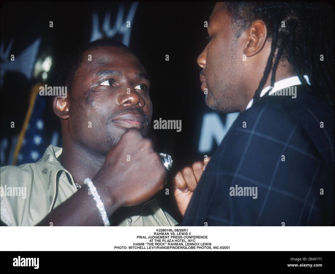 Hasim rahman lennox lewis hi-res stock photography and images - Alamy