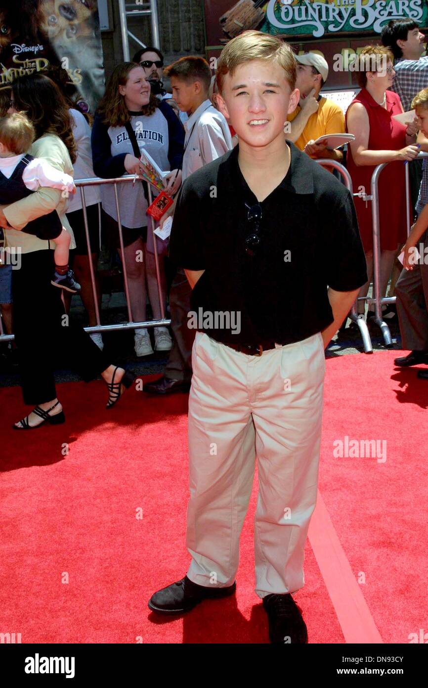 July 23, 2002 - K25594EG: COUNTRY BEARS PREMIERE .EL CAPITAN THEATRE ...