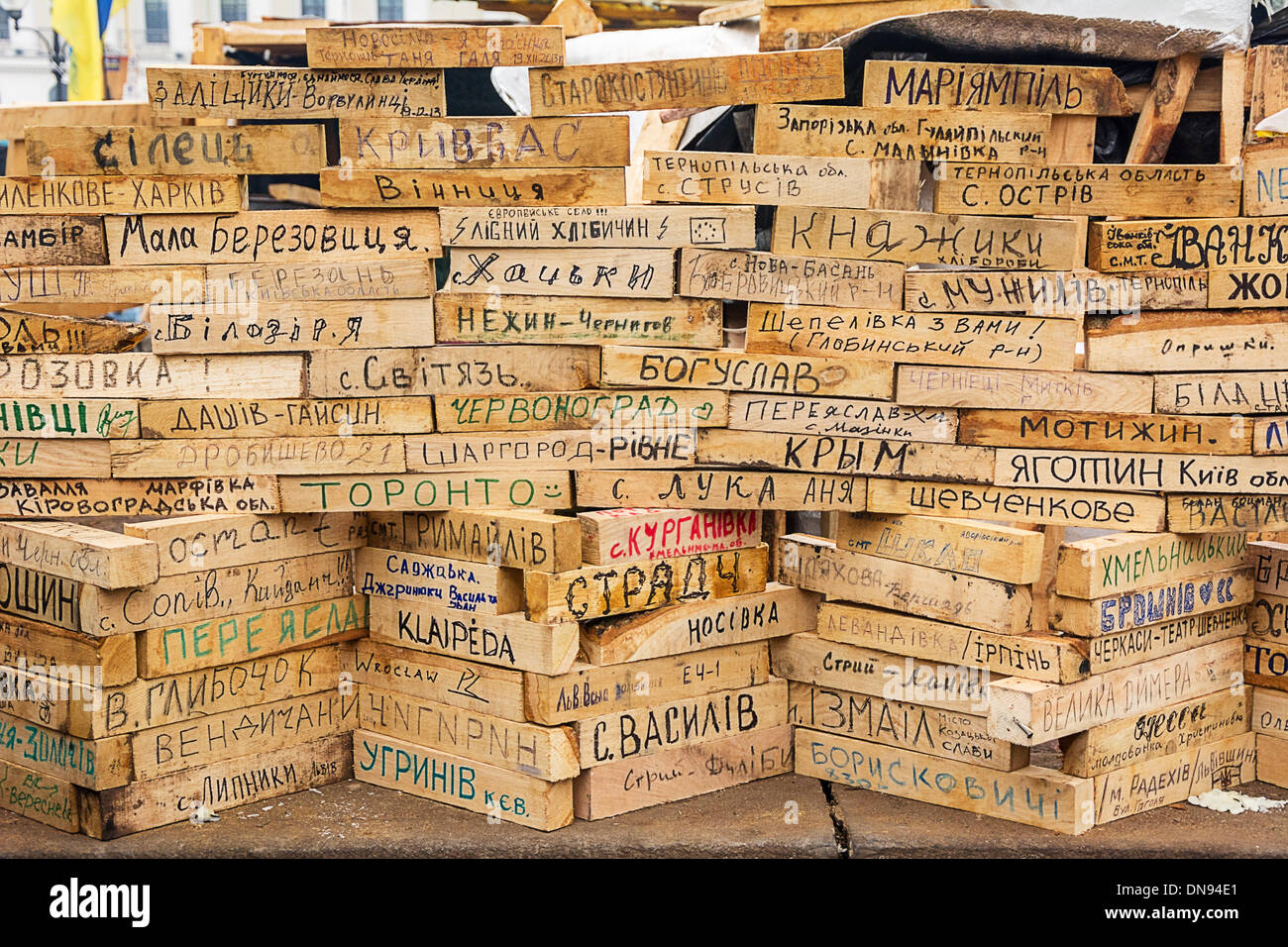 Logs With Names High Resolution Stock Photography and Images - Alamy