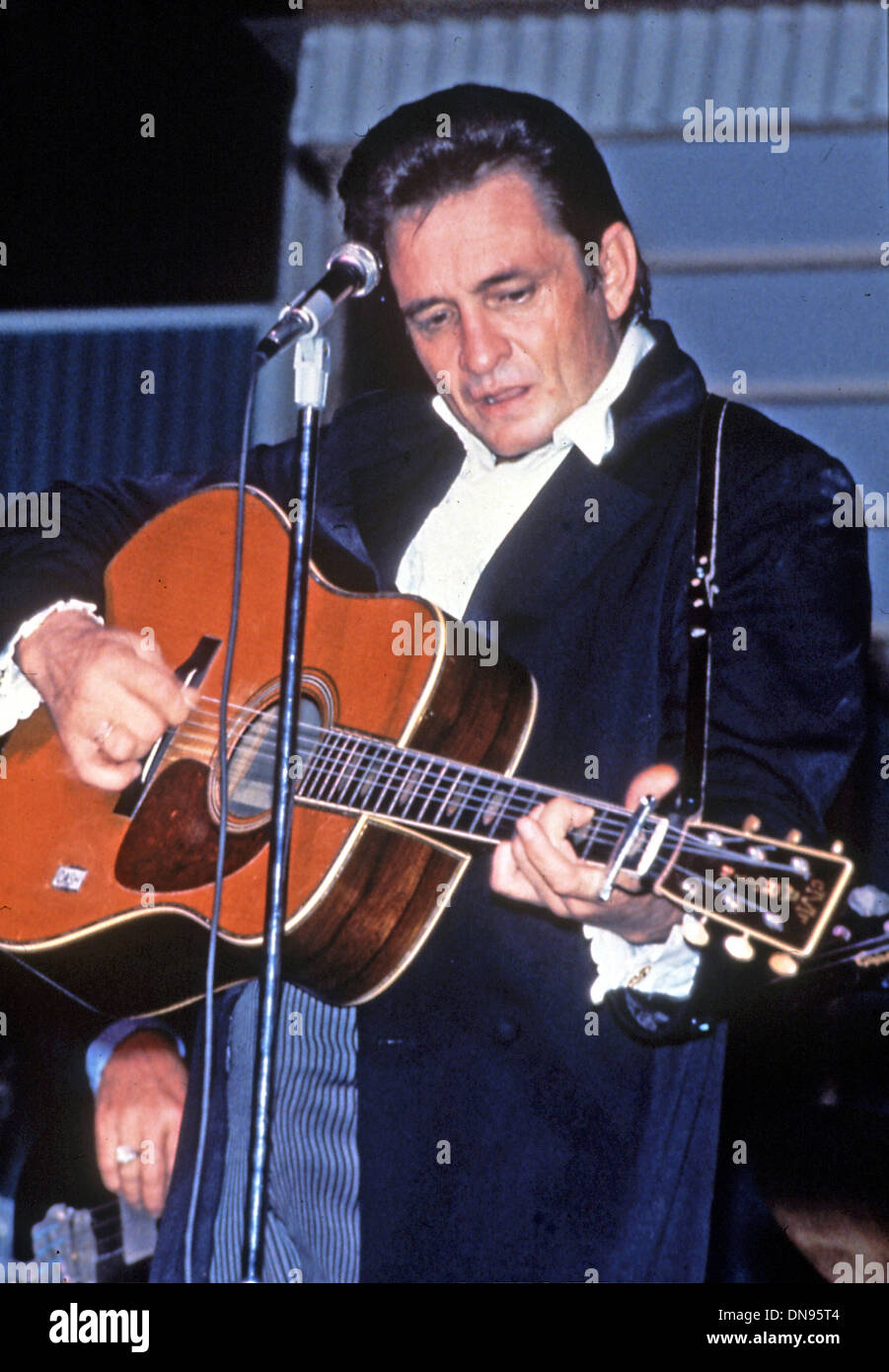 JOHNNY CASH (1932-2003) US Country musician about 1970 Stock Photo - Alamy