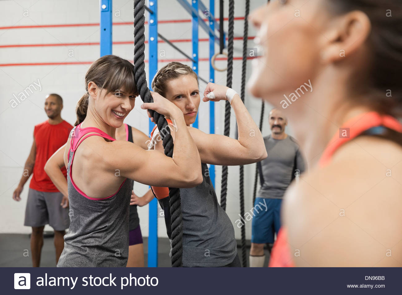 Women in gym class hi-res stock photography and images - Alamy