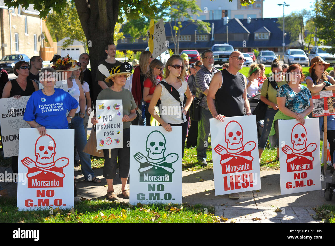 Gmo protest hi-res stock photography and images - Alamy