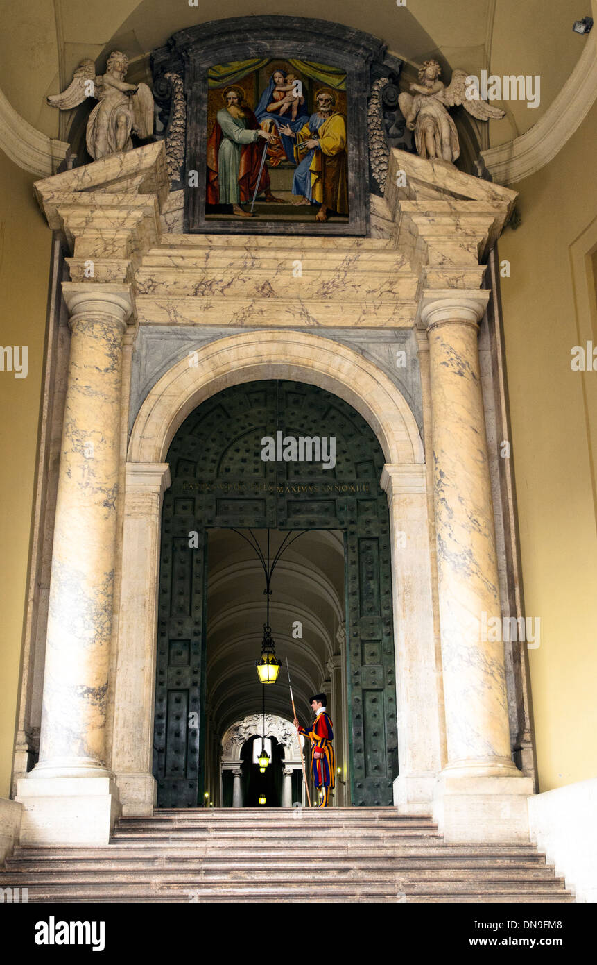 Guarded entrance hi-res stock photography and images - Alamy