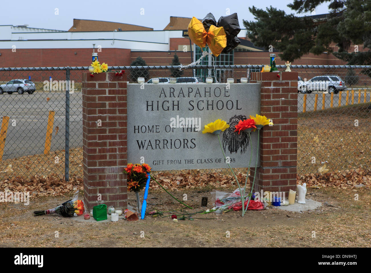 Centennial, Colorado, USA. 20th Dec, 2013. One week after the Arapahoe High School shooting, the ...