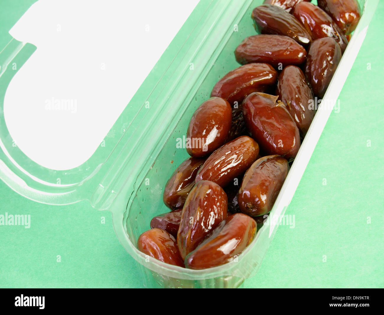 Packet of dates Stock Photo - Alamy