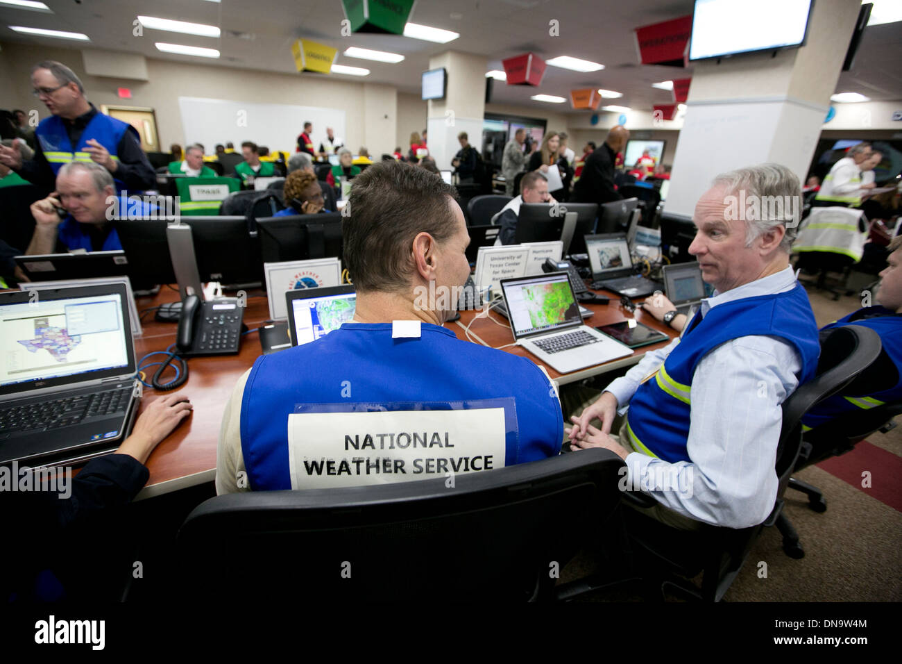 Texas Department of Public Safety and Texas Division of Emergency ...