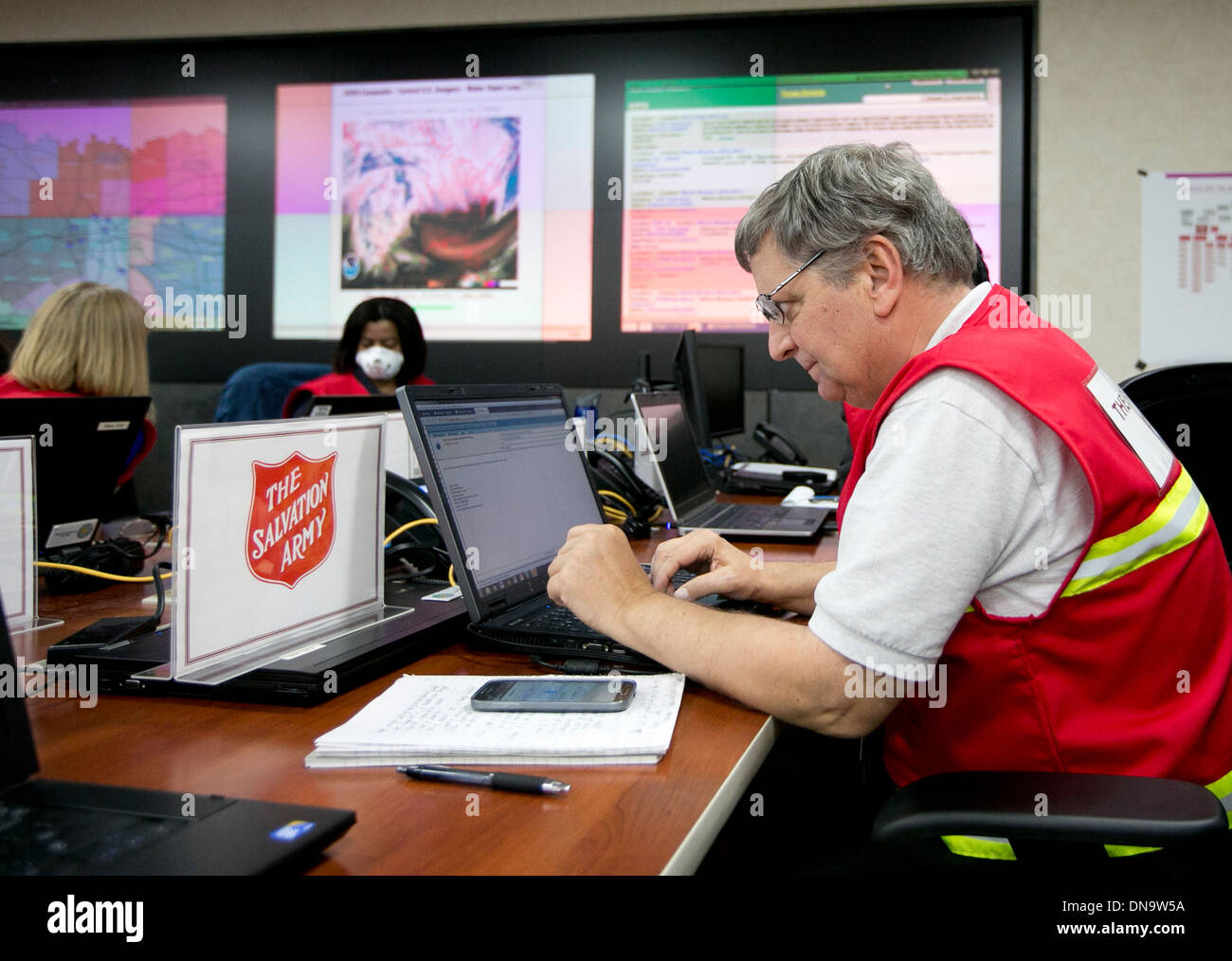 Texas department of emergency management hi-res stock photography and ...