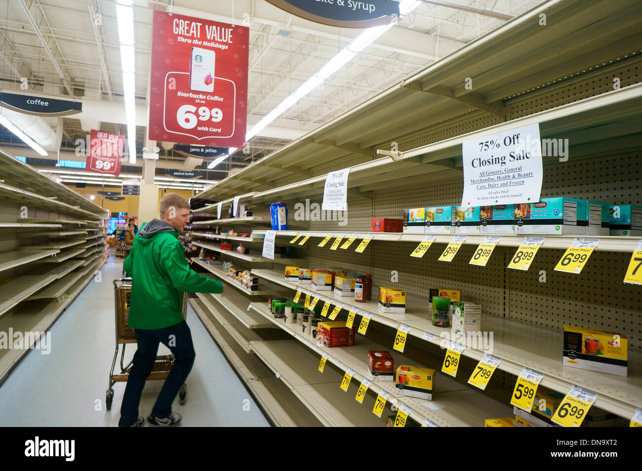 Dominicks food hi-res stock photography and images - Alamy