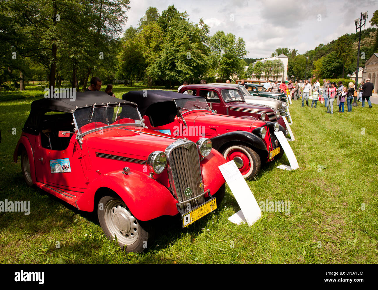 Singer roadster hi-res stock photography and images - Alamy